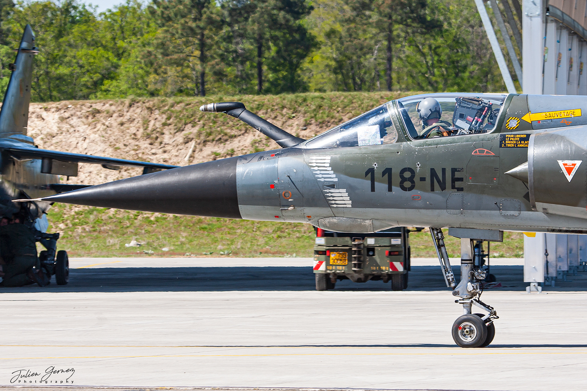 SKYWARDS REVIEW - La BA118 "Colonel Rozanoff"