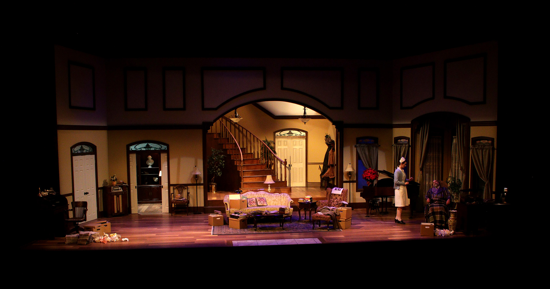 Brian McMullen Video Design - THE MAN WHO CAME TO DINNER