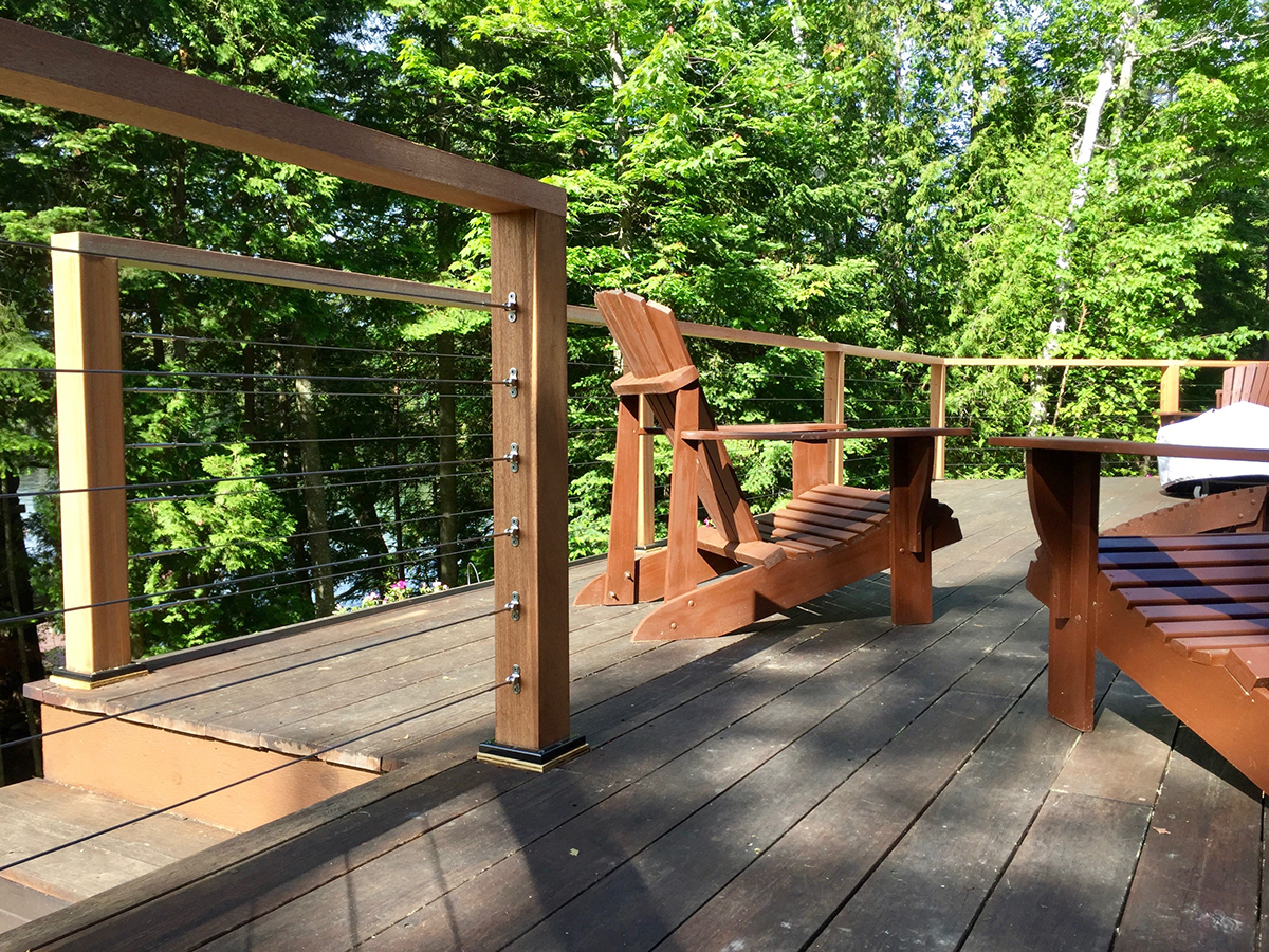 Peter Hollander - Mahogany and Steel Cable Deck Railing