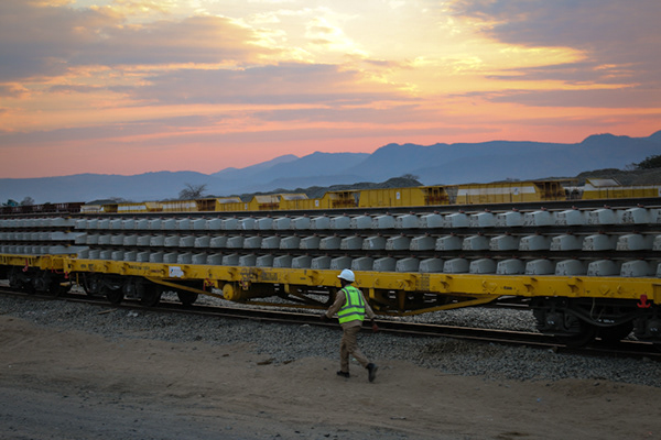 Ignus Gerber - Professional Photographer - Construction of Nacala ...