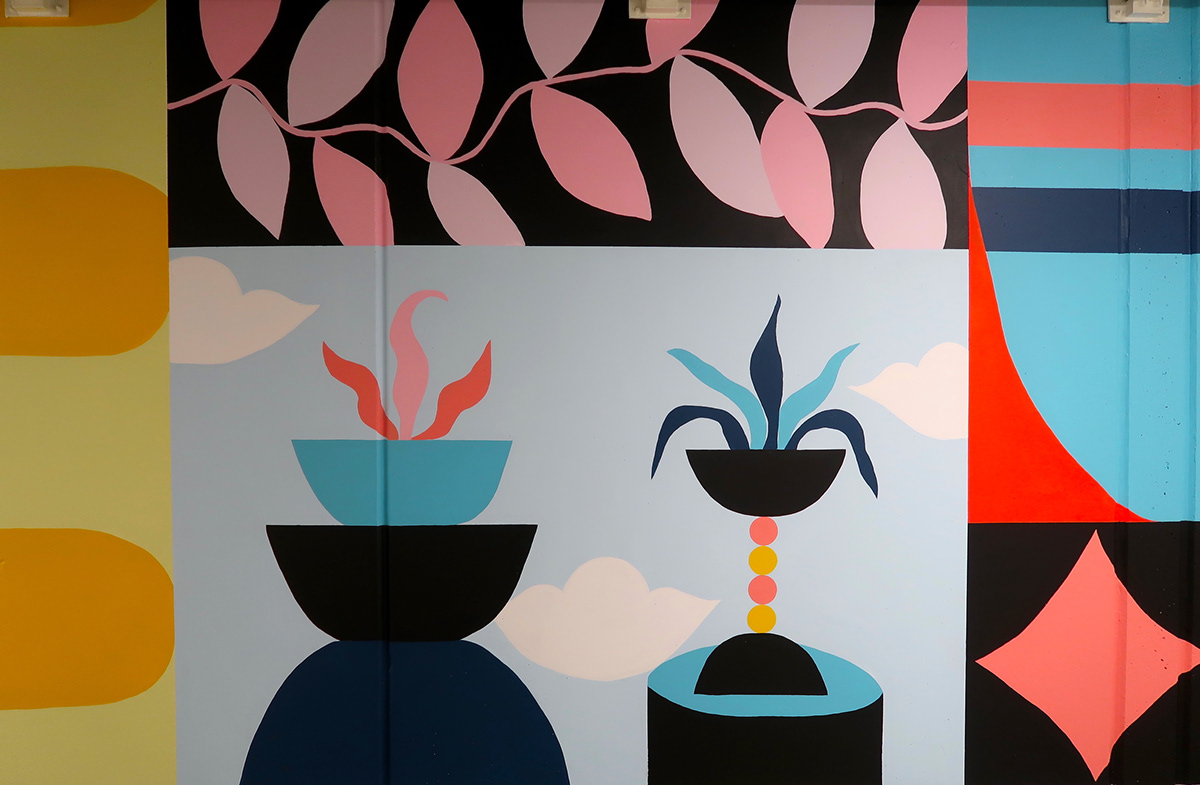 Julia Riordan - The Happiness Hallway