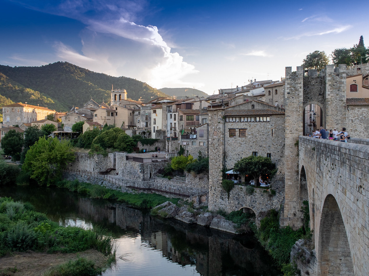 EuropaEnCamper - Piedrafita de Jaca: Spain 2016