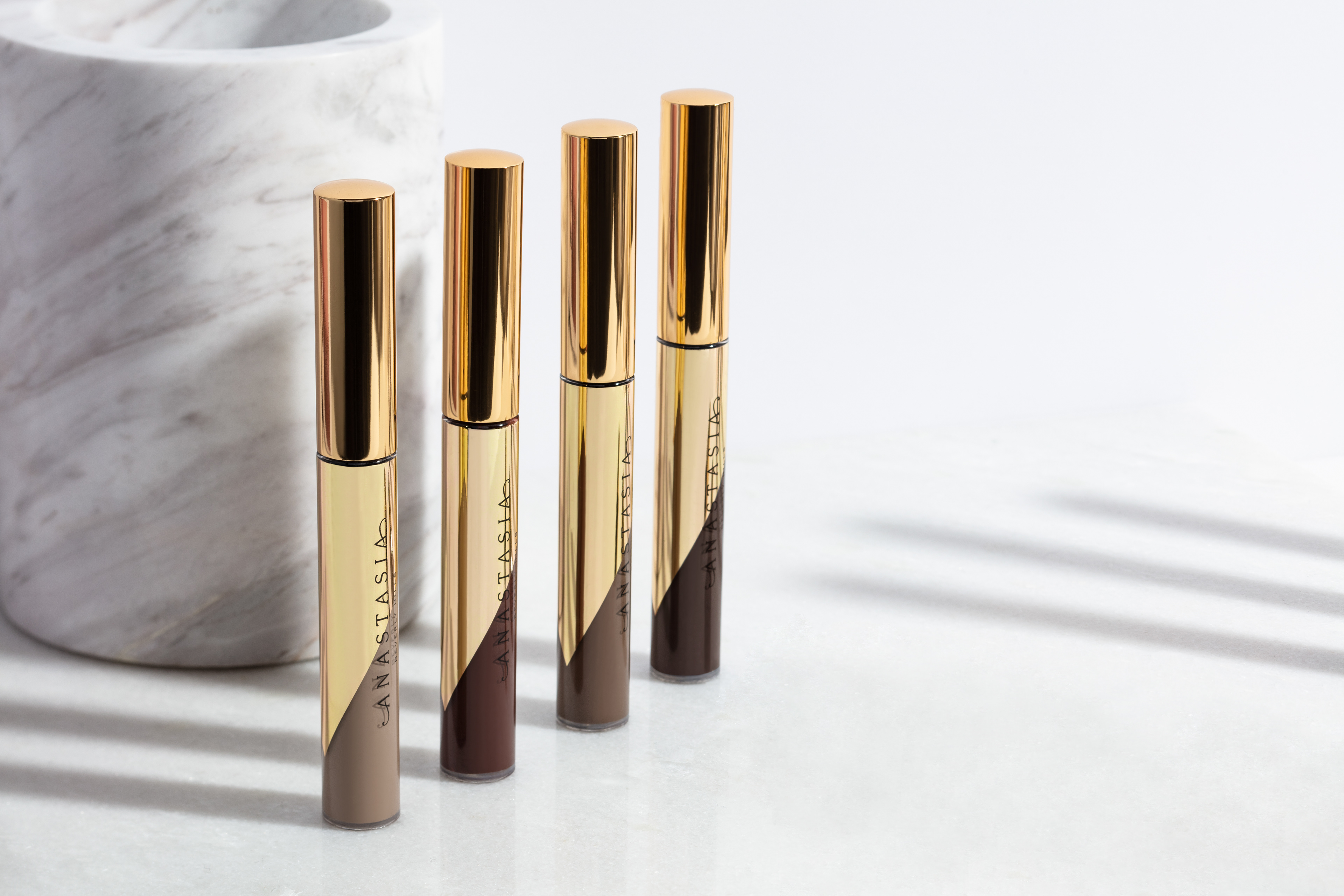 yeva babayan - ABH X DIPBROW GEL