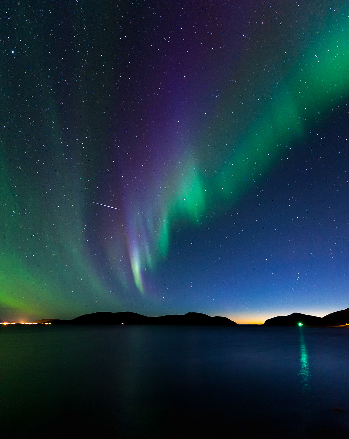 Kodiak Photography / Gaute Bruvik - Aurora Borealis